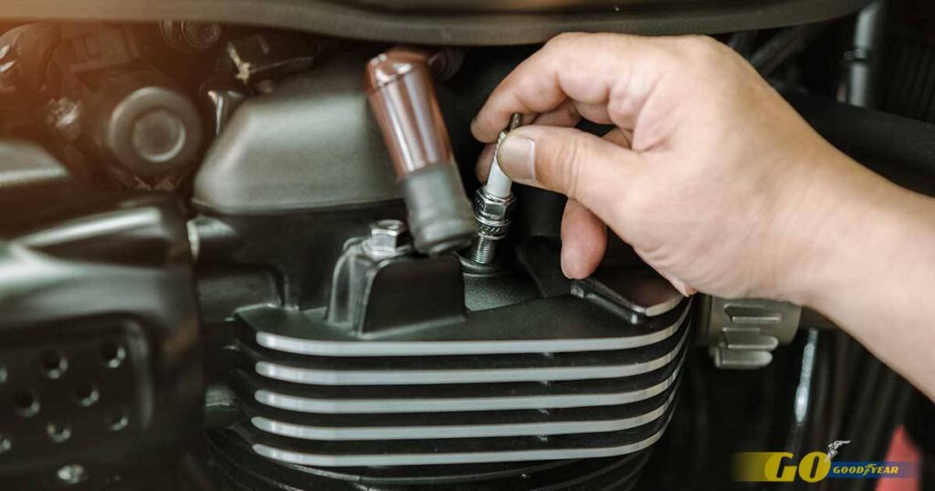 Guía para cambiar las bujías del motor de forma correcta